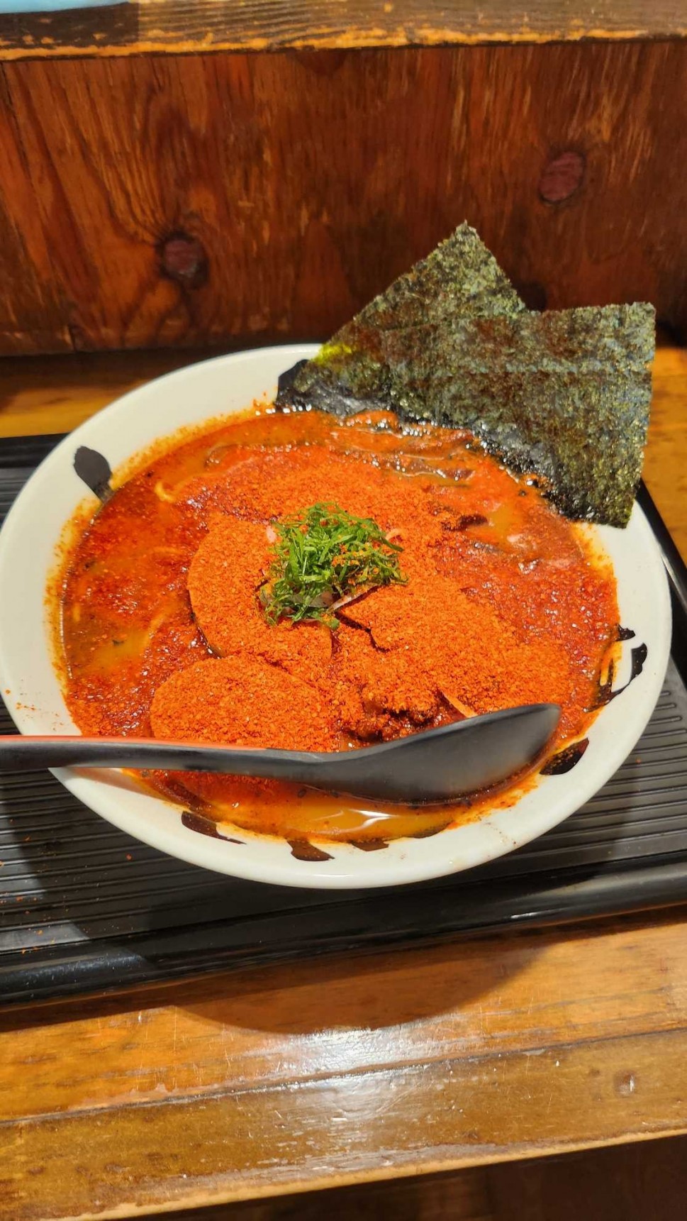 [宮城]らーめんおっぺしゃん イービーンズ店の赤らーめん地獄 地獄をmamokaraさんが3.47KMと辛ジャッジ！ | 辛メーター